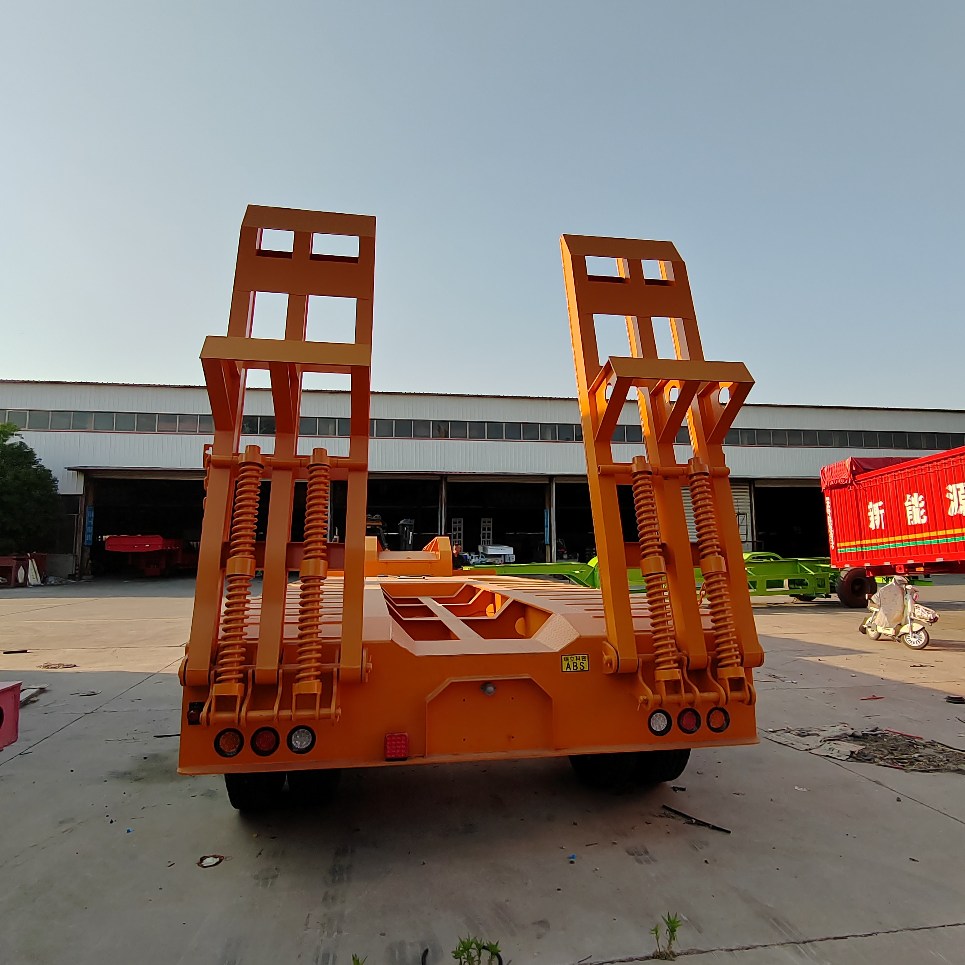 What are the types of semi-trailers - Shandong Nanou Automobile Co., Ltd.